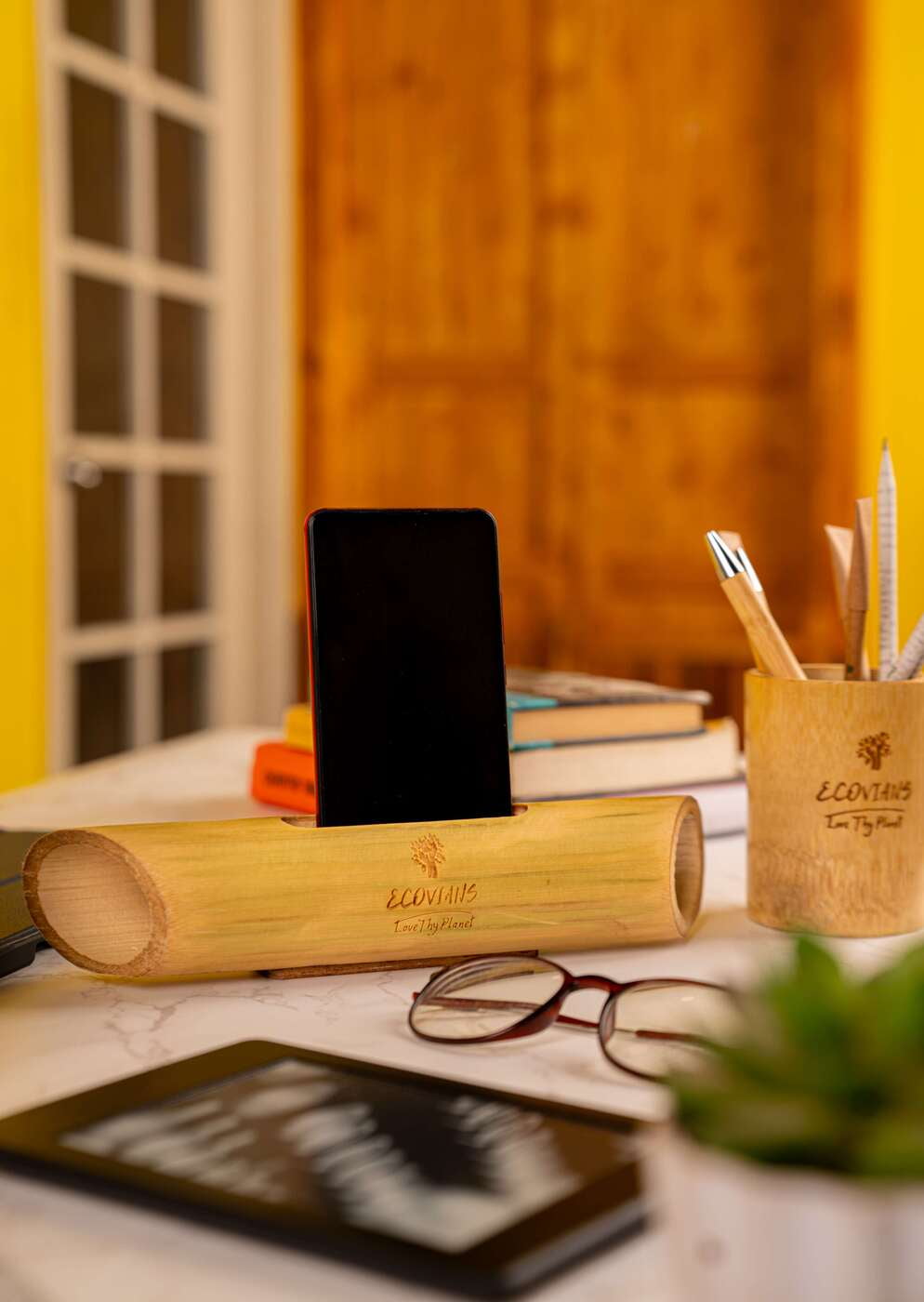 Handcrafted Bamboo Amplifier – Eco-Friendly Natural Sound Amplifier for ...